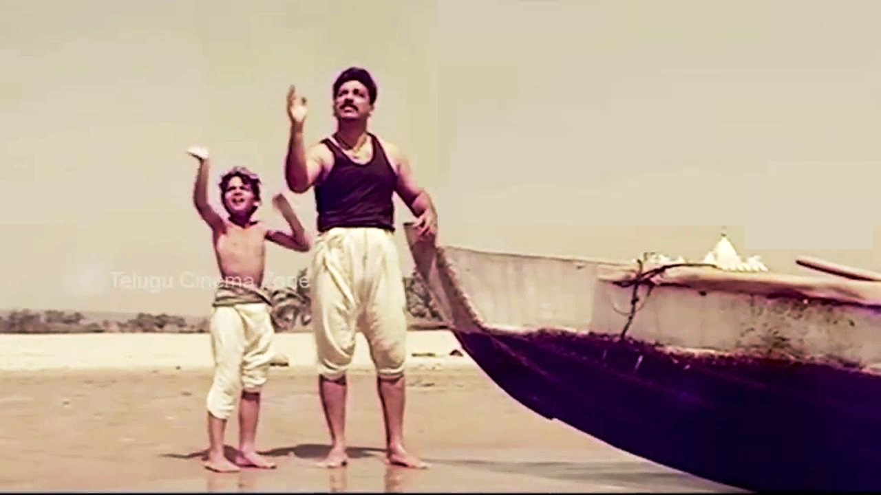 నది కోసుకుపోతున్న నావను ఆపండీ... రేవు బావురుమంటోందని... - Muchata