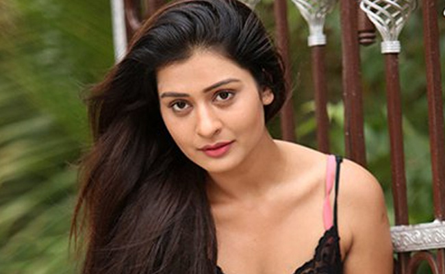 సినిమా ప్రమోషన్లకు రాకపోతే... ఇక ఇండస్ట్రీ నుంచే బహిష్కరించేస్తారా..?! - Muchata