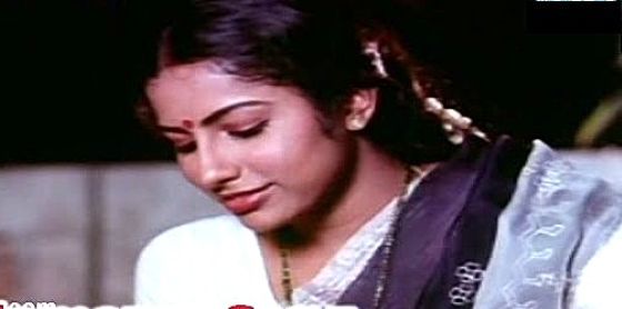 ‘ఇంకేదో కావాలనే’ మోజు, ఆకర్షణల ముందు పాతివ్రత్యాలు బలాదూర్... - Muchata